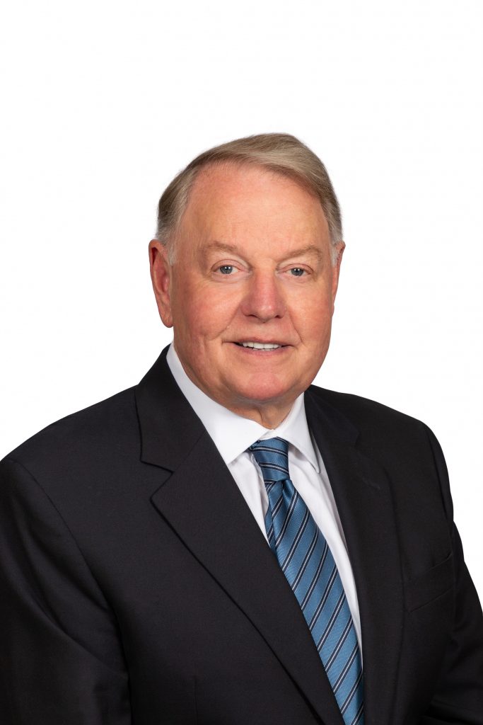 UNC-Chapel Hill trustees honor four with prestigious Davie Awards ...